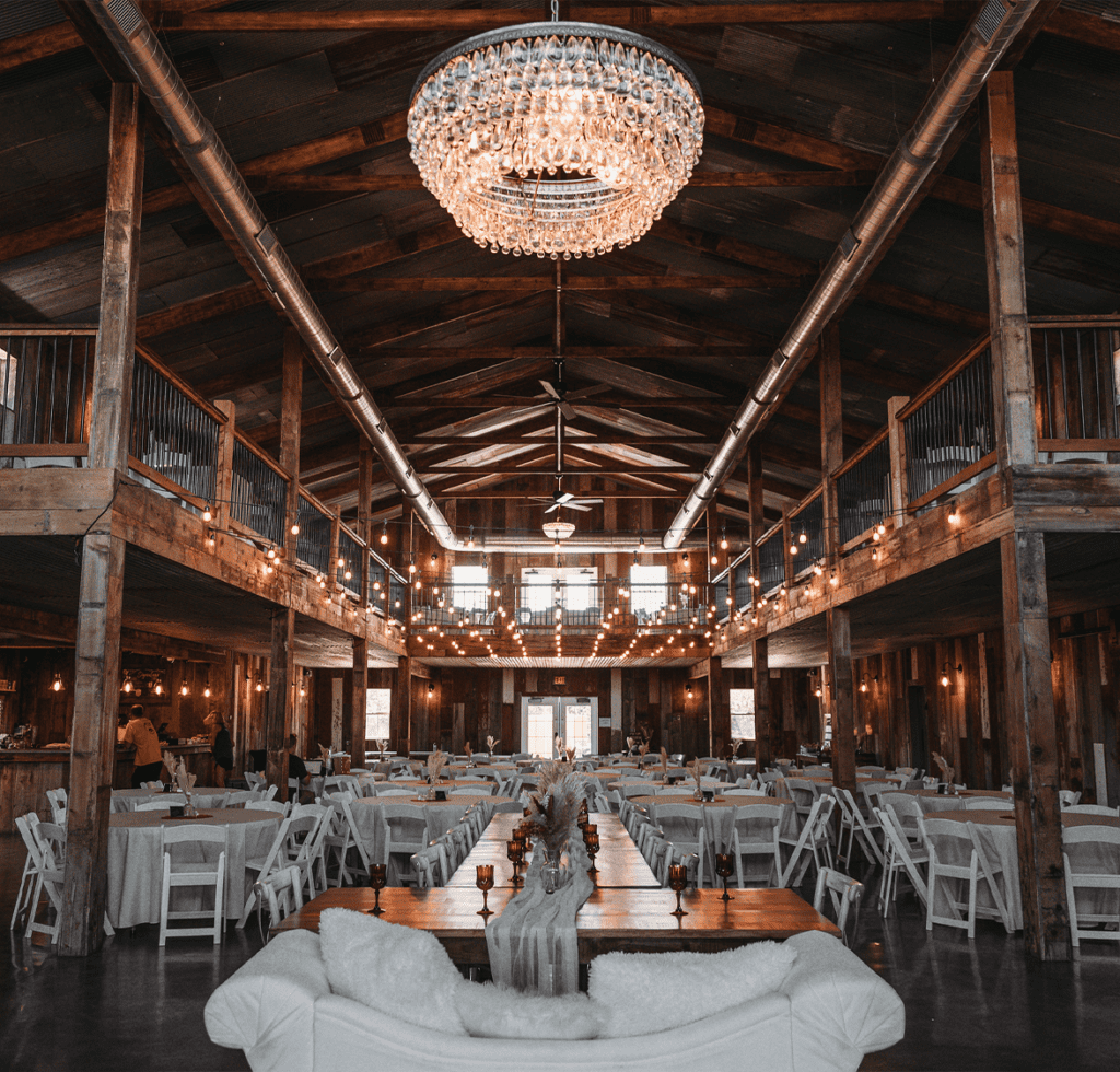 Red Acre Barn | Experience Indianola